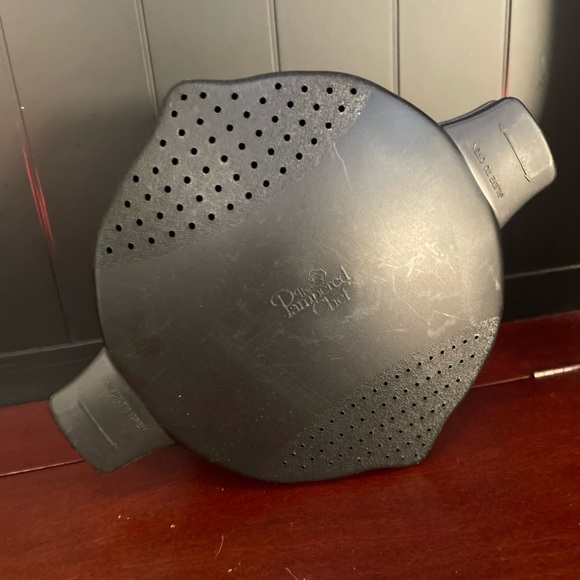 Pampered Chef | Kitchen | Pampered Chef Black Micro Cooker Large ...